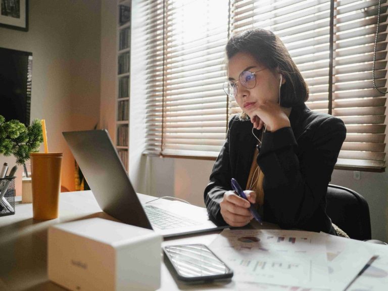The Ultimate Collecting Payment Guide for Bad Debts | Allianz Trade SG